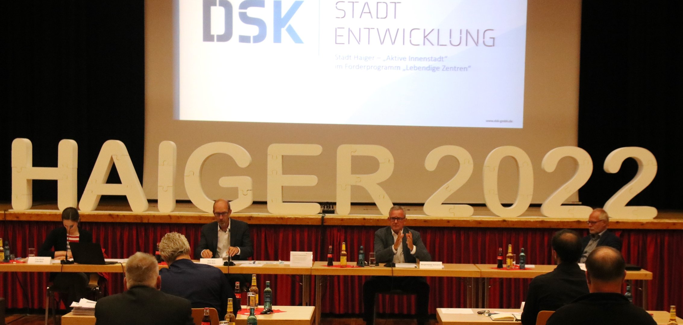 Lebendig, aktiv - Haiger fit für 2030 | Stadt Haiger – traditionell ...