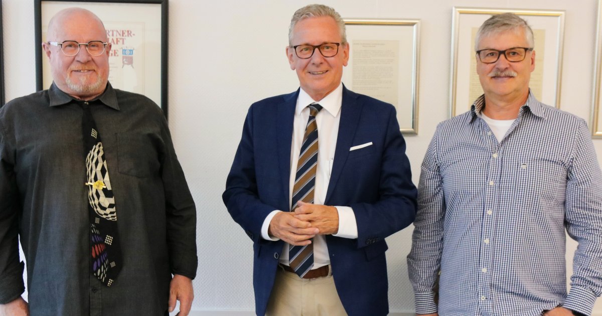 Die “Herren” über 120 städtische Gebäude | Stadt Haiger – traditionell ...